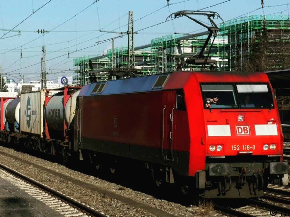 Referenzen › Baden Rail GmbH